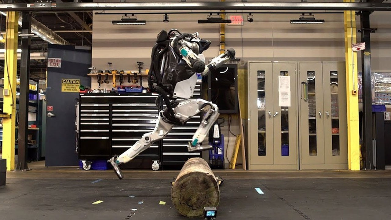 Atlas robot artık daha kabiliyetli (Video)