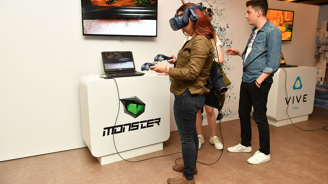 Monster Notebook yeni nesil VR’a Hazır