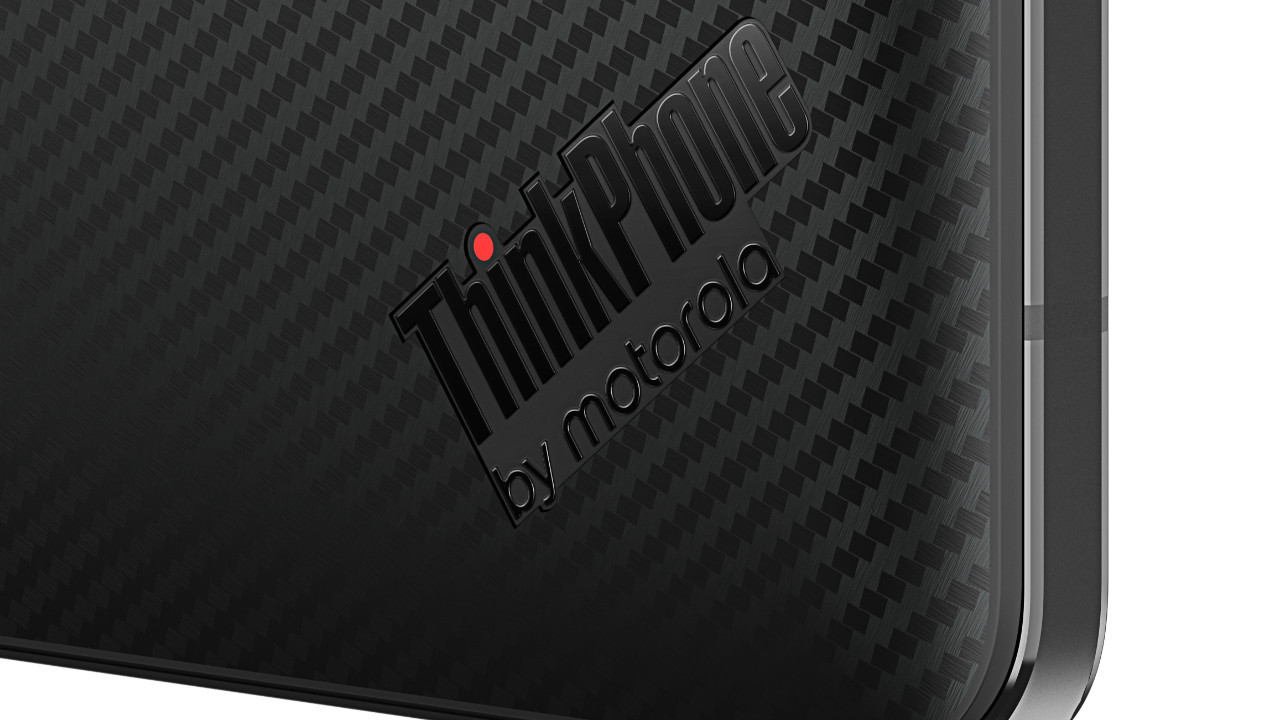 Lenovo ve Motorola’nın ilk ortak telefonu ThinkPhone by Motorola tanıtıldı